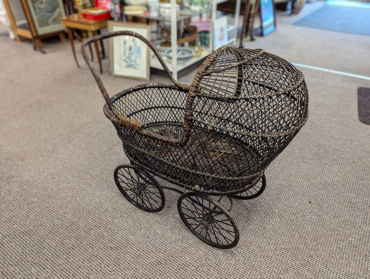 Child's Wicker Pram circa 1940's – Hedgeley Antique Centre