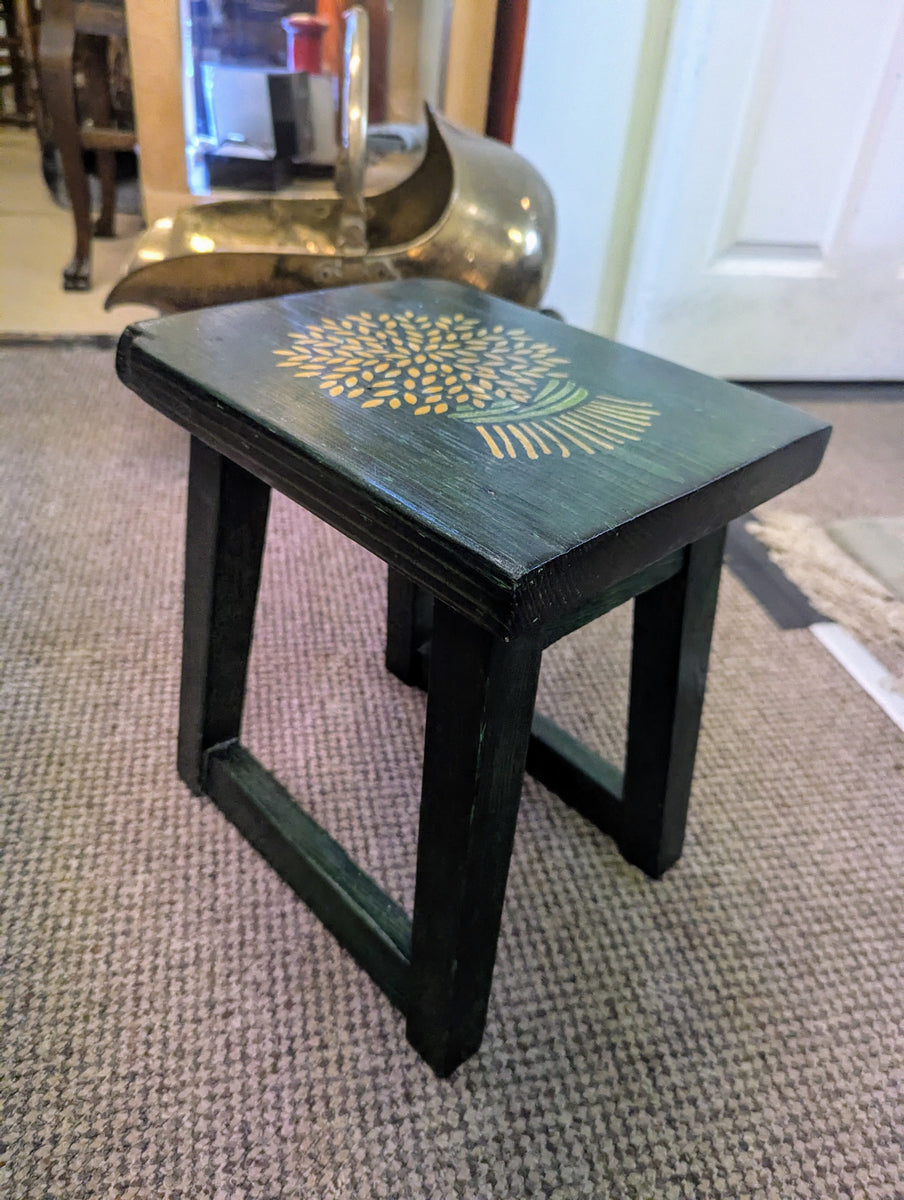 Painted Stool – Hedgeley Antique Centre