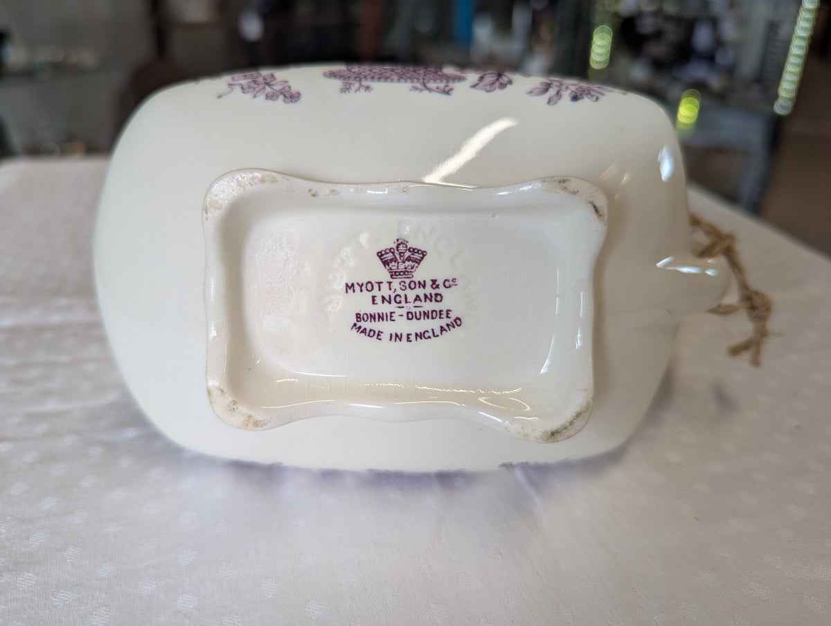 Myott Gravy Boat – Hedgeley Antique Centre